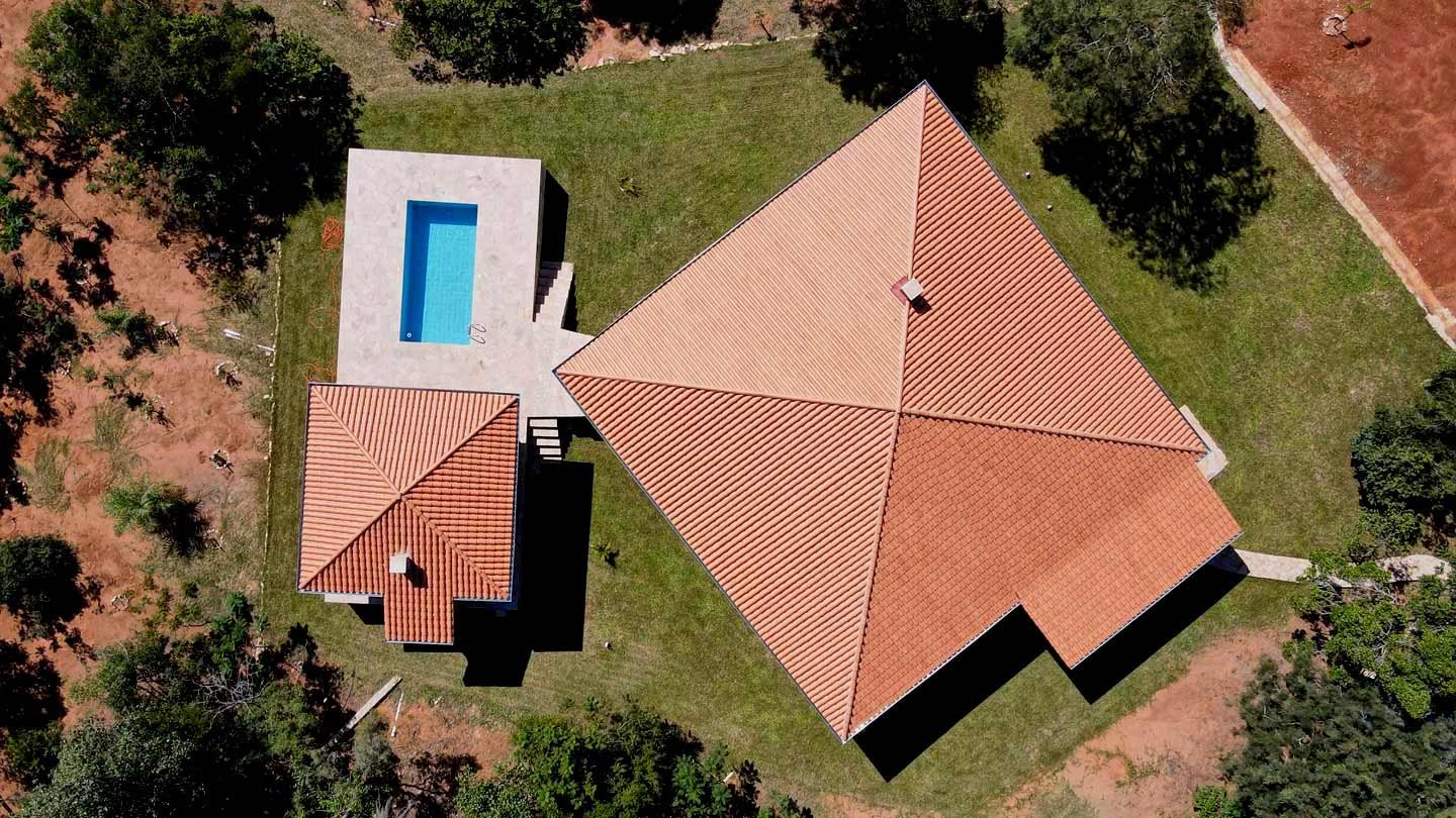 House building in Paraguay in high quality standard with the No. 1