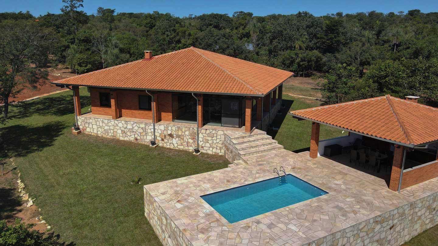 House building in Paraguay in high quality standard with the No. 1